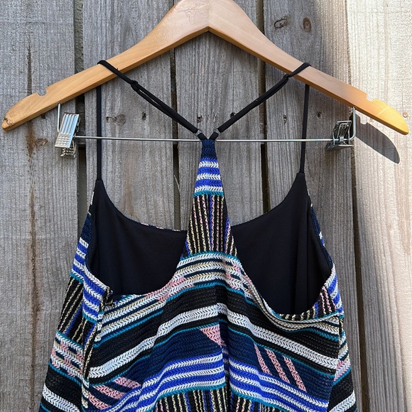 Jessica Simpson | Dresses | Euc Jessica Simpson Virginia Geometric Slip ...